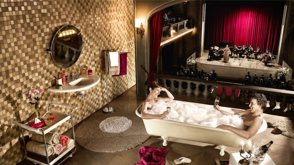 Bath time at the Opera | Interior Design Ideas