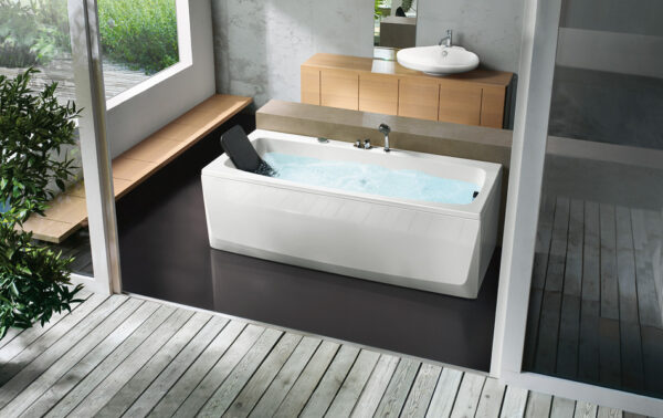 Beautiful Bathtubs by BluBleu