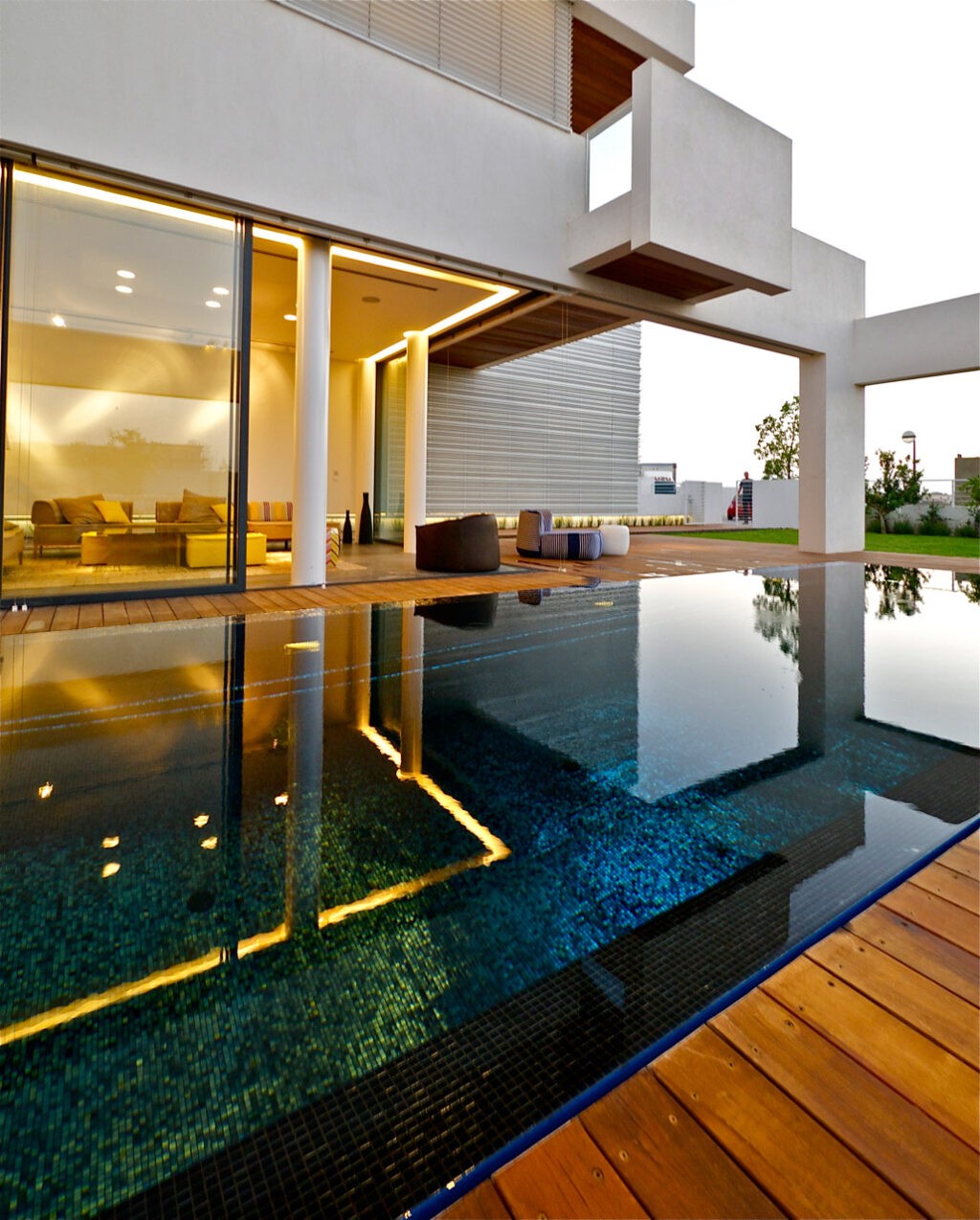 Modern Luxury Villas Designed By Gal Marom Architects