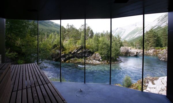 Ex Machina Movie House