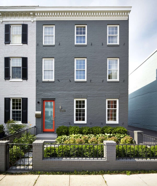 A Modern Row House for a Fun Couple with a Love of Cooking