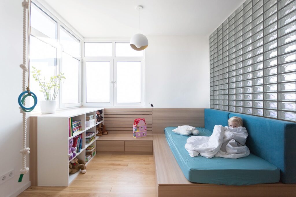 Two Modern Homes With Rooms For Small Children [With Floor Plans]