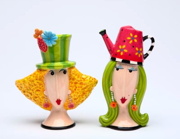 51 Unique Salt & Pepper Shakers To Spice Up Your Table