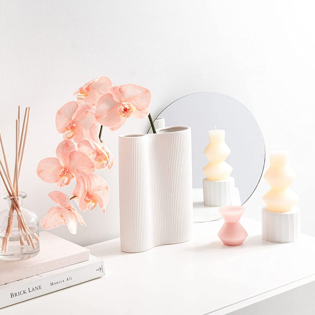 Infinity Vase | Interior Design Ideas