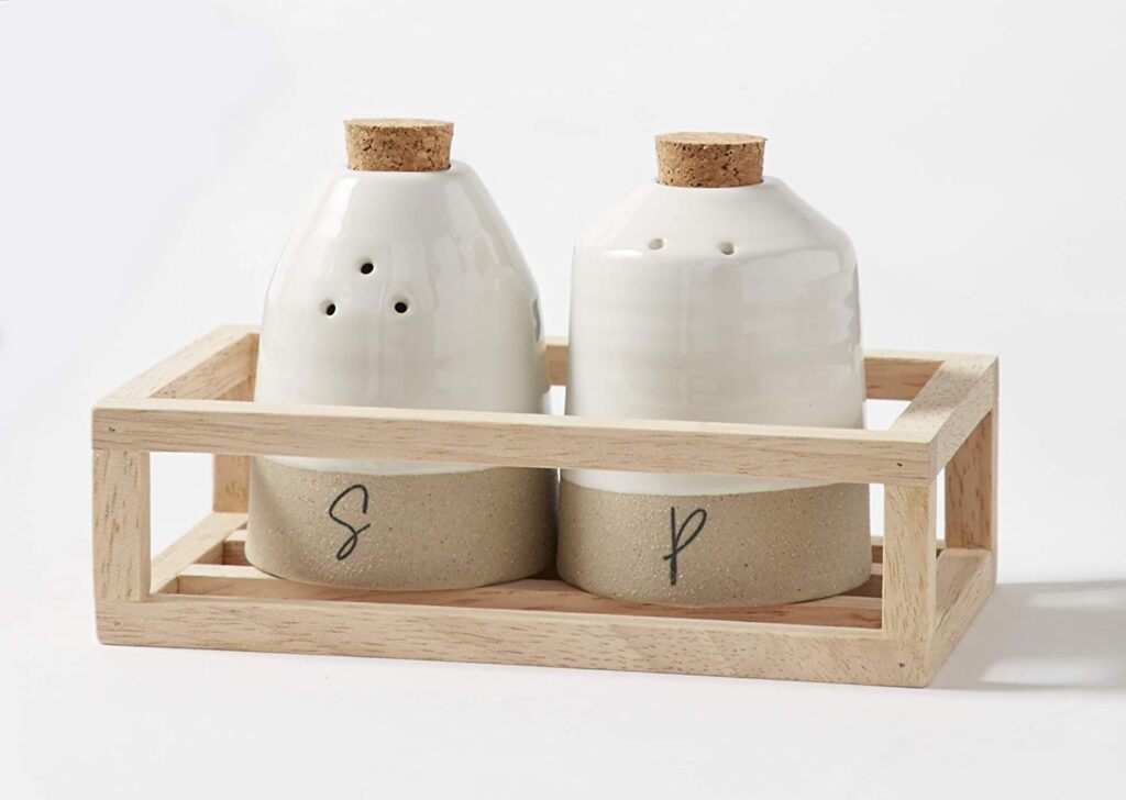 51 Unique Salt & Pepper Shakers To Spice Up Your Table