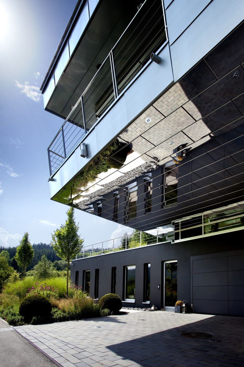 An Engineer's Incredible High-Tech Dream Home