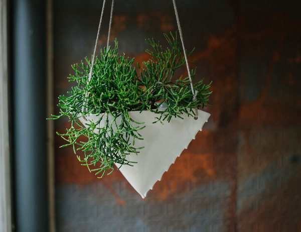 30 Unique Hanging Planters To Help You Go GreenInterior Design Ideas.