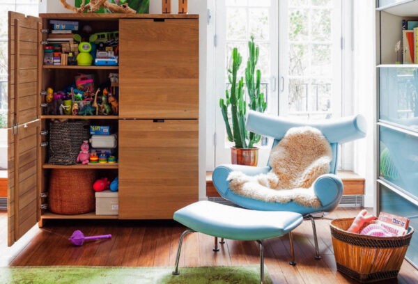 50 Stunning Scandinavian Style Chairs To Help You Pull Off The Look