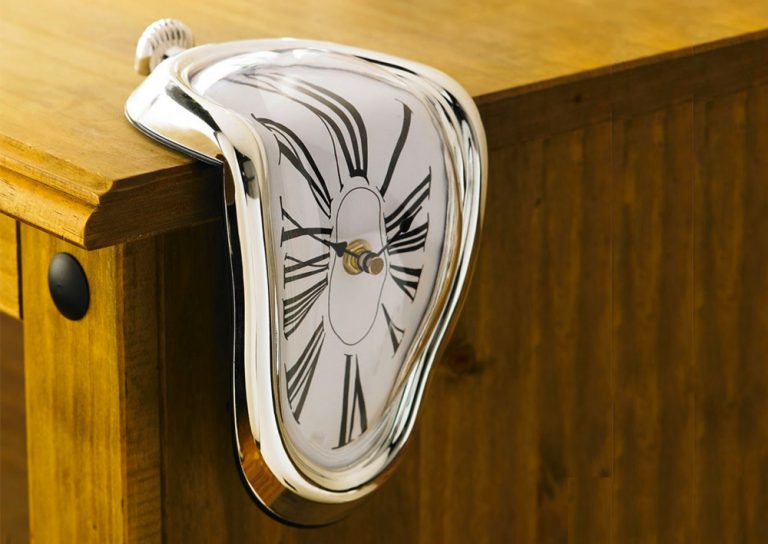 50 Unique Desk & Alarm Clocks