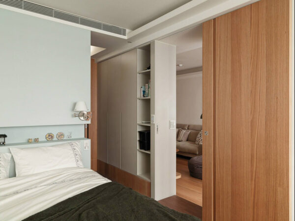 space-saving bedroom layout | Interior Design Ideas