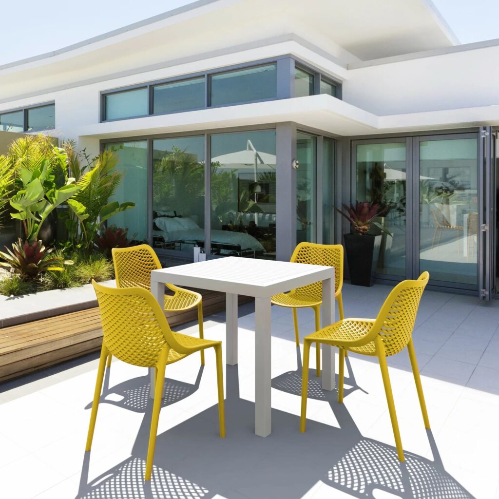 51 Modern Outdoor Chairs To Elevate Views of Your Patio & Garden