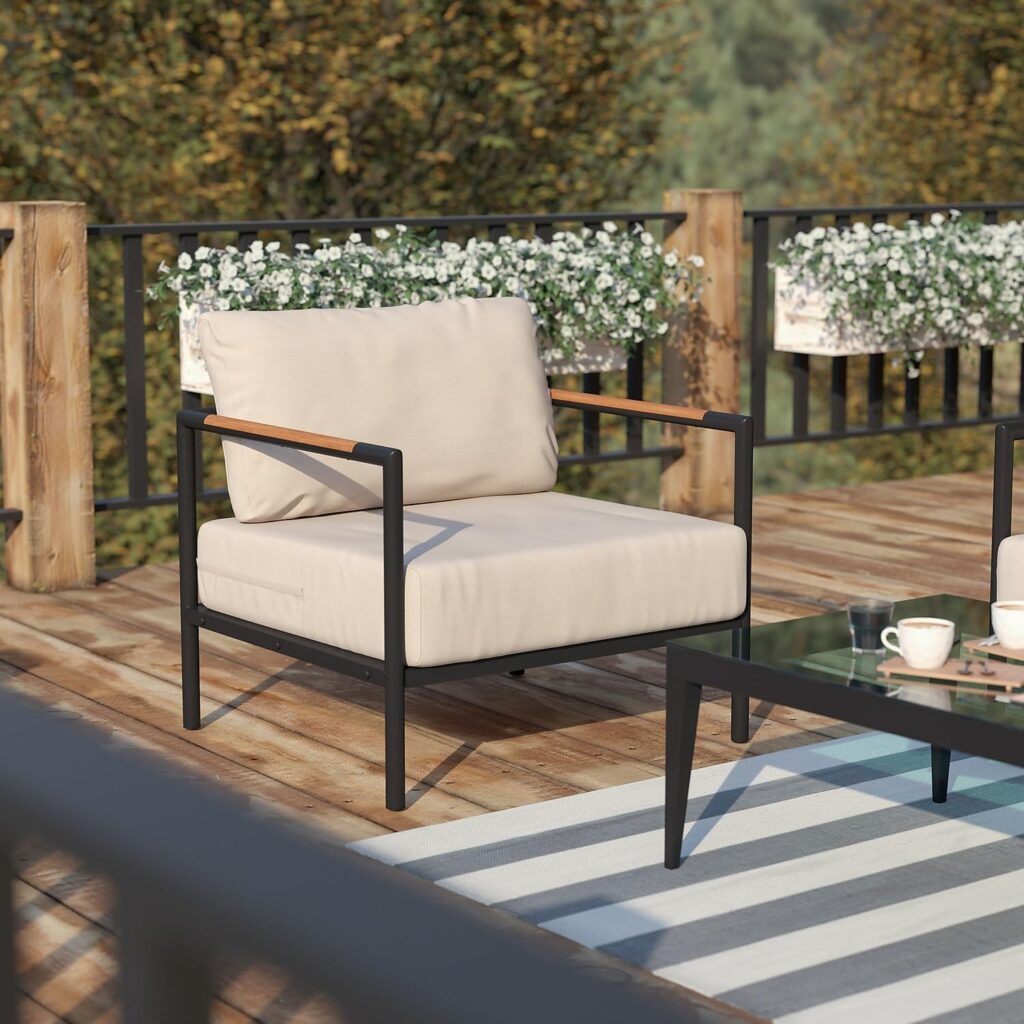 51 Modern Outdoor Chairs To Elevate Views of Your Patio & Garden