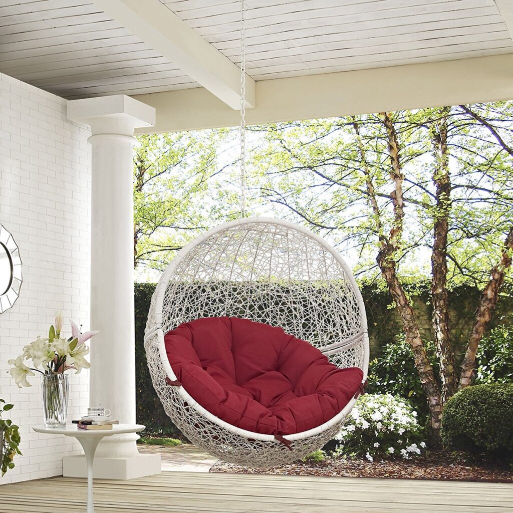 51 Modern Outdoor Chairs To Elevate Views of Your Patio & Garden