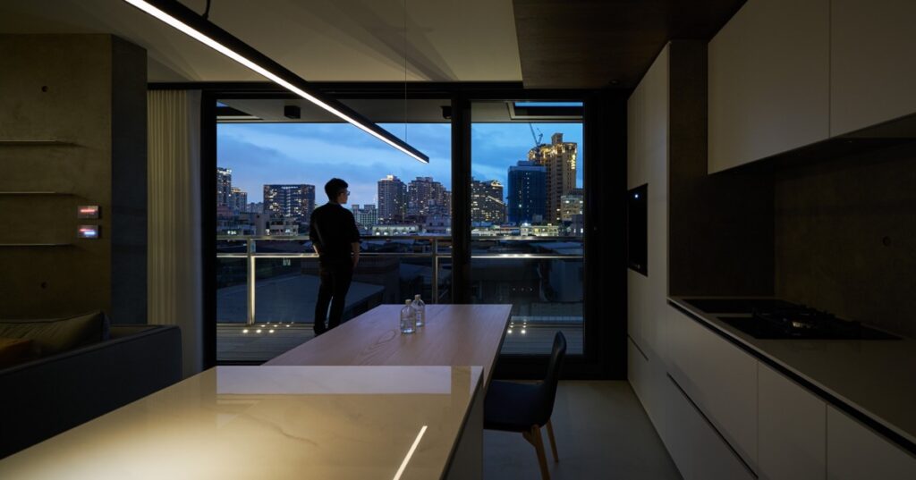 True Open Plan Apartment Under 50 Square Meters(500 Square Feet) With ...