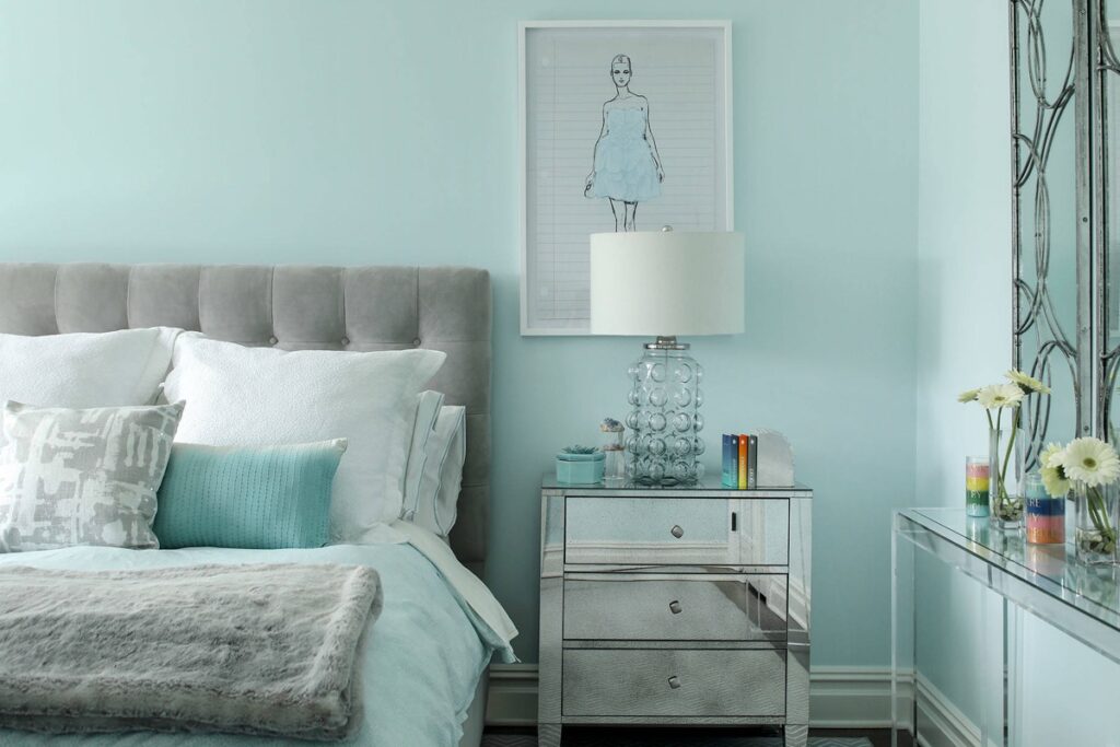 30 Buoyant Blue Bedrooms That Add Tranquility and Calm to Your Sleeping ...