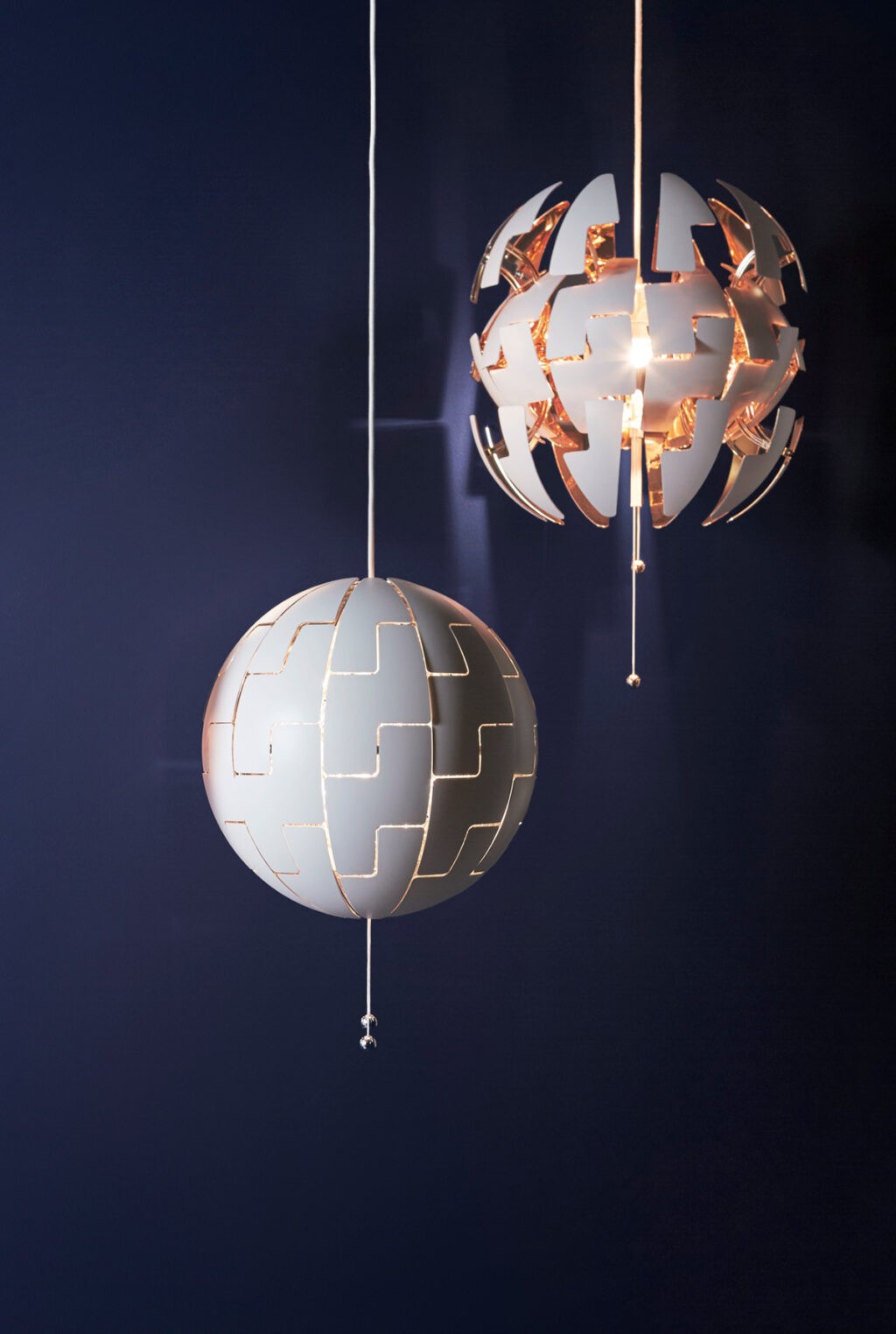 50 Beautiful Globe Pendant Lights: From Metal To Glass To Paper