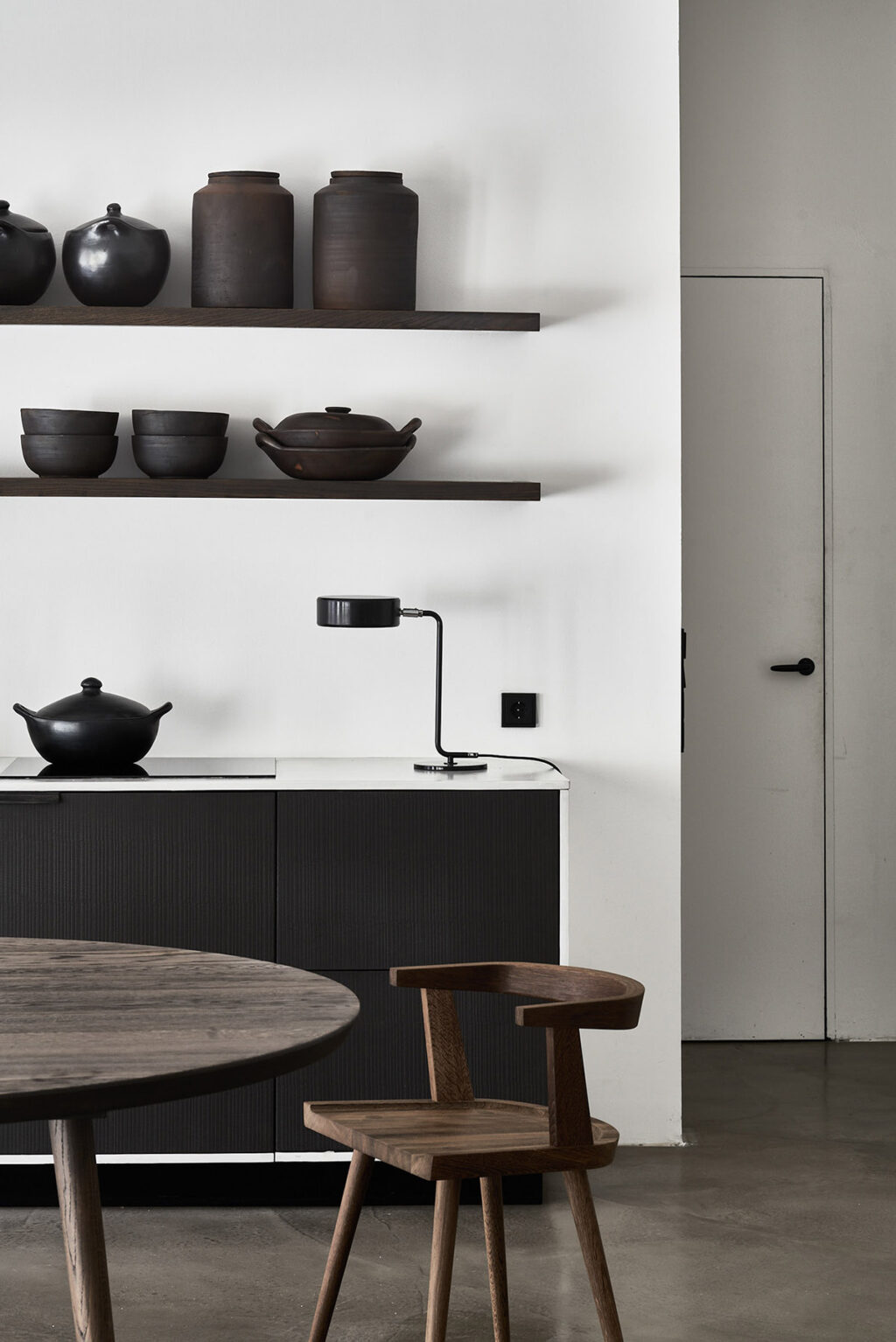 A Beautiful 300 Square Meter (3230 sqft) Apartment For A Design ...