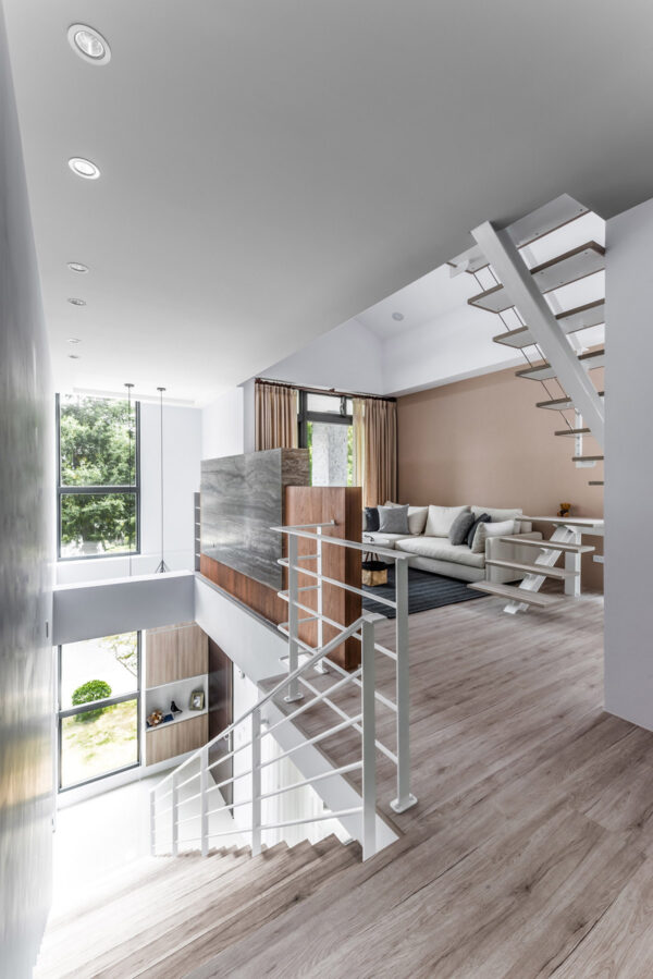 White metal balustrades | Interior Design Ideas