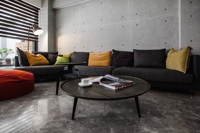 Round coffee table | Interior Design Ideas