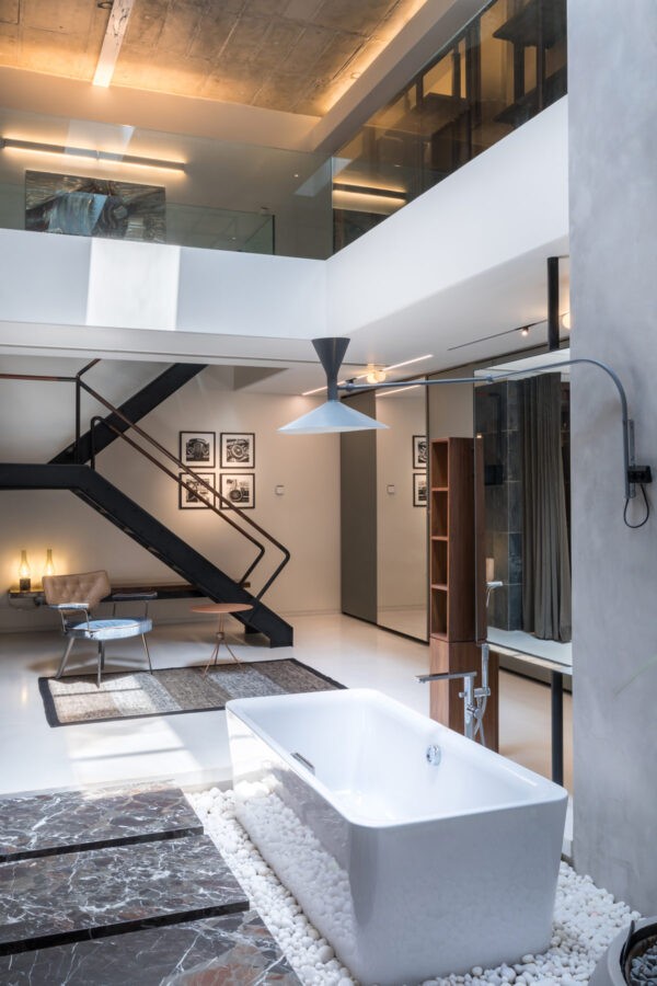 Gorgeous Modern Indian Villas With Courtyards