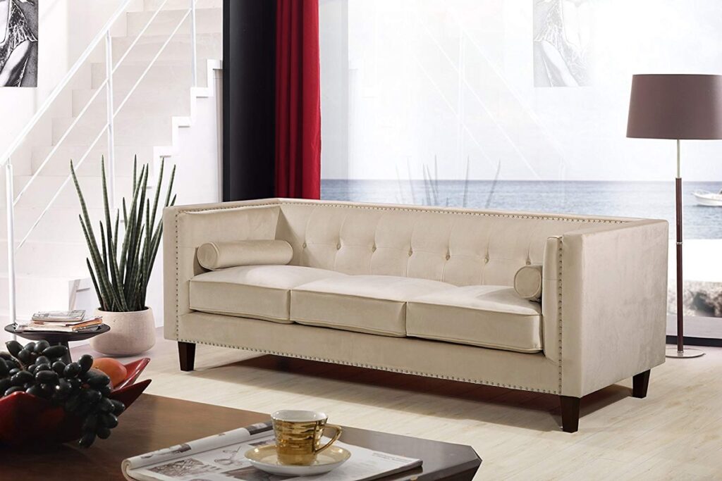 51 Tufted Sofas that Make Everyday Comfort Look Extraordinary