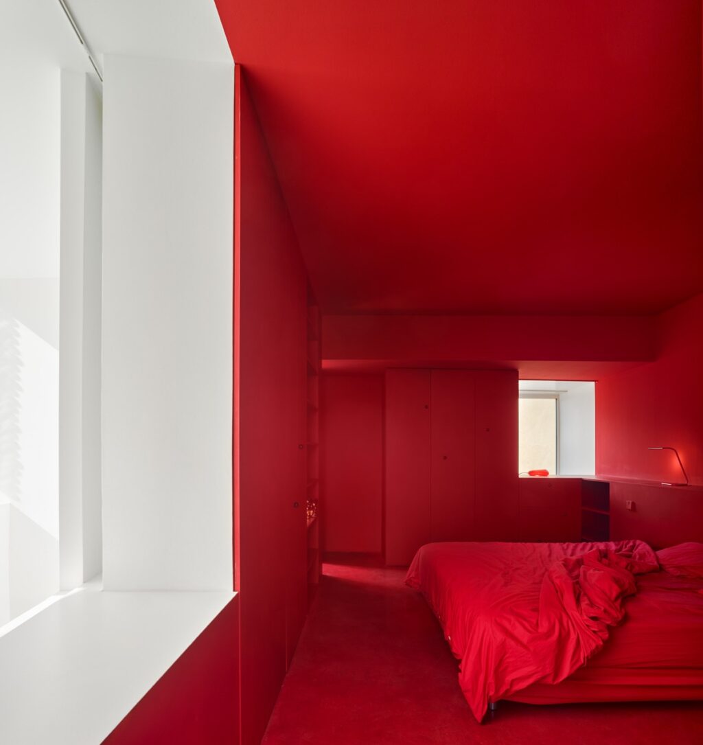 51 Red Bedrooms With Tips And Accessories To Help You Design Yours