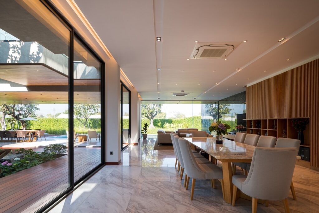 Luxury Family Compound With Huge Courtyard and Koi Pond