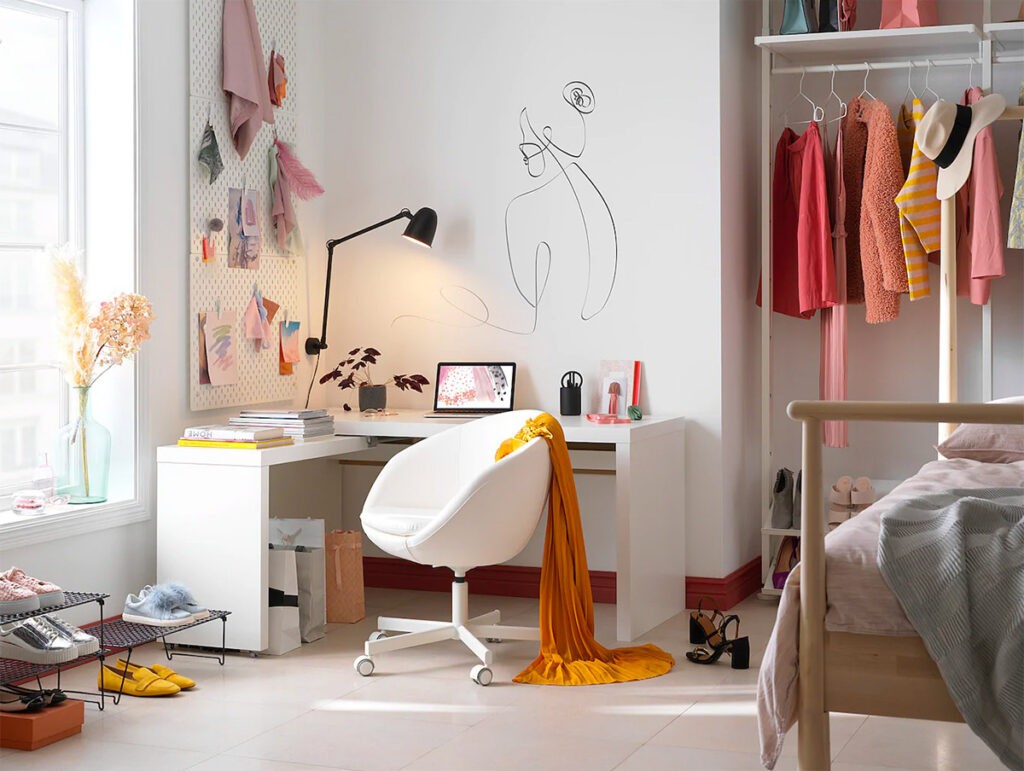 51 White Desks to Brighten Your Workspace and Boost Productivity