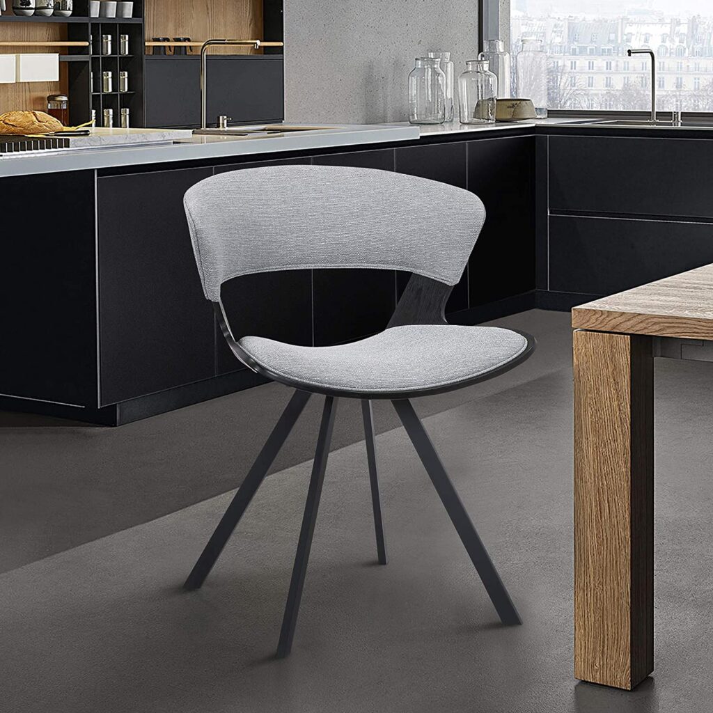 51 Side Chairs with Versatile Placement Possibilities