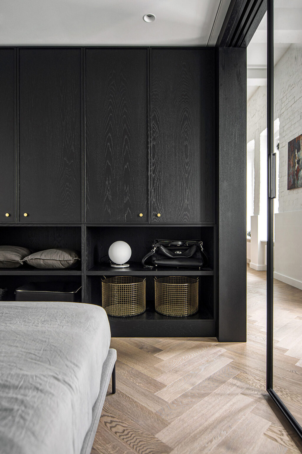 Mastering L-Shaped Apartment Layouts