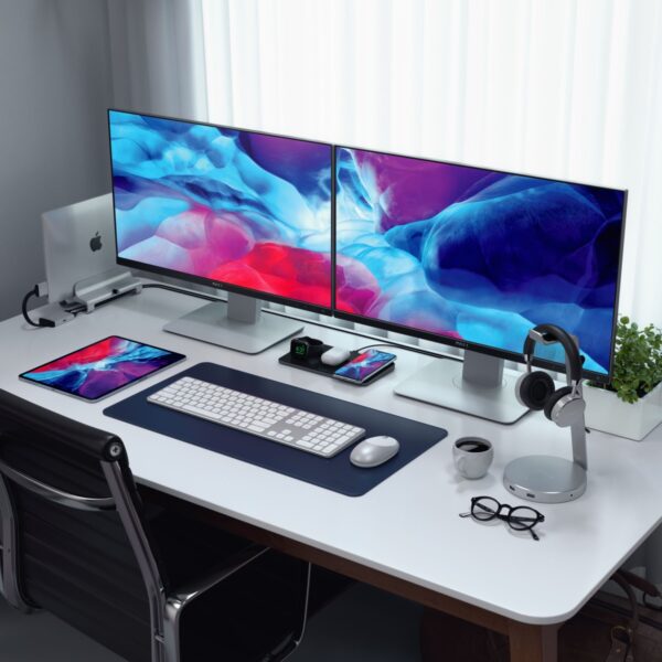 40 Workstation Setups That We Really Like