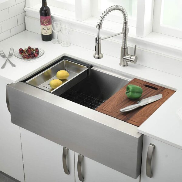 51 Farmhouse Sinks That Can Bring Classic Elegance To Your Kitchen ...