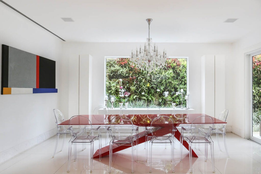 51 Red Dining Rooms With Tips And Accessories To Help You Decorate Yours