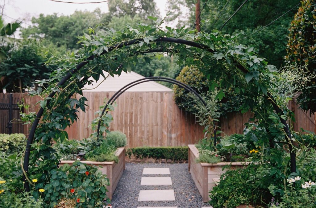 51 Archways That Create Seductive Spaces
