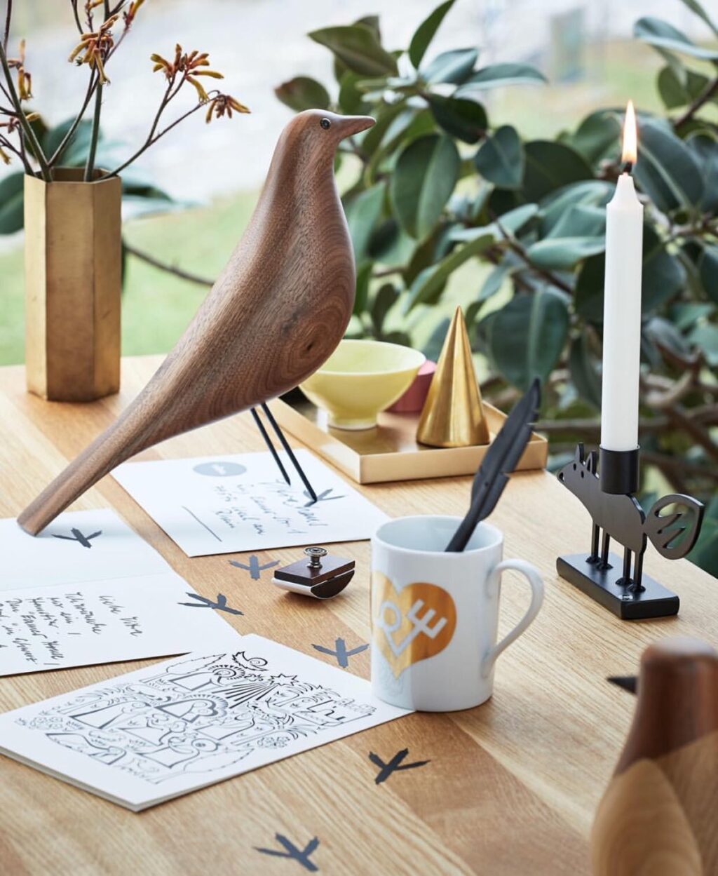 51 Iconic Design Objects from Mid-Century, Postmodern, and Contemporary ...