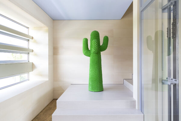 51 Iconic Design Objects from Mid-Century, Postmodern, and Contemporary ...