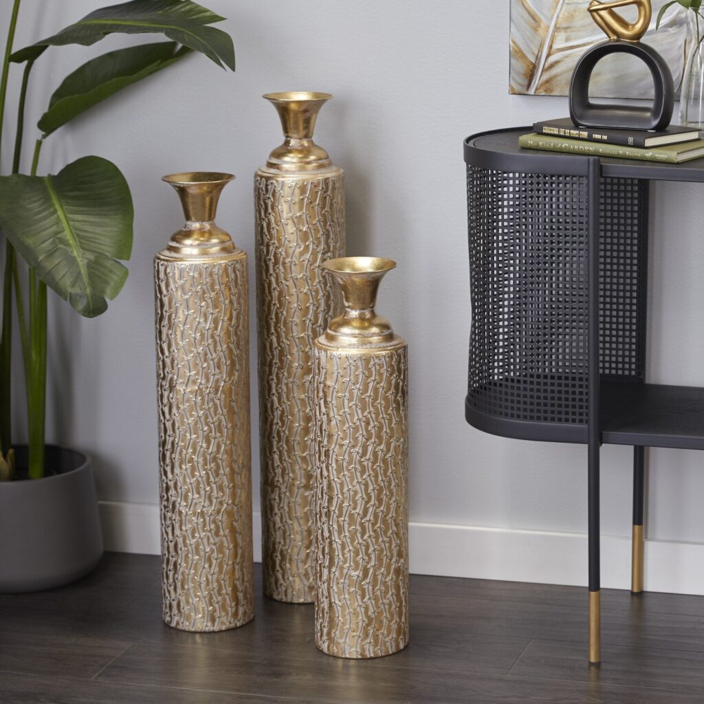 51 Floor Vases with Endless Decor Potential for Any Interior Style