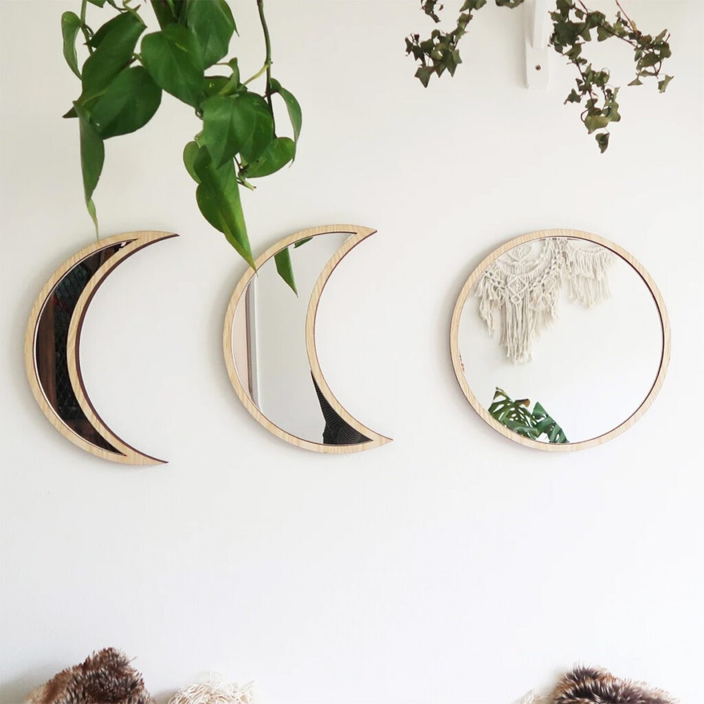 Product Of The Week: Phases Of The Moon Mirror
