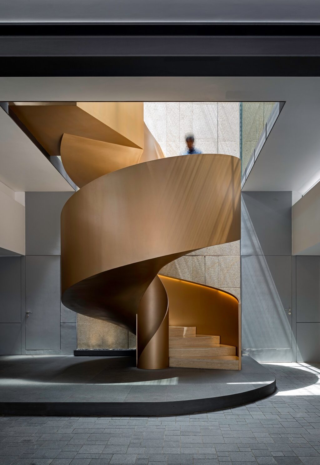 51 Spiral Staircase Designs That Build A Unique Twist