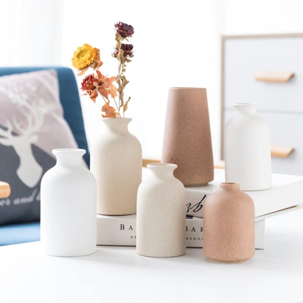 51 Bud Vases for Go-Anywhere Botanical Decor