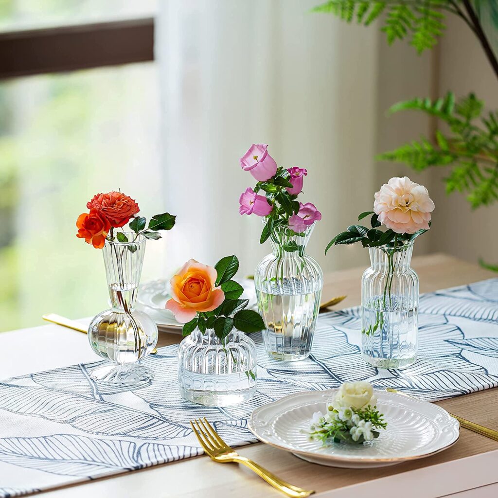 51 Bud Vases for Go-Anywhere Botanical Decor