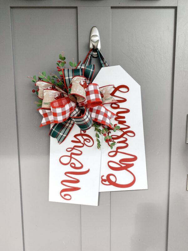 51 Christmas Door Decor Ideas to Spread Cheer This Holiday Season
