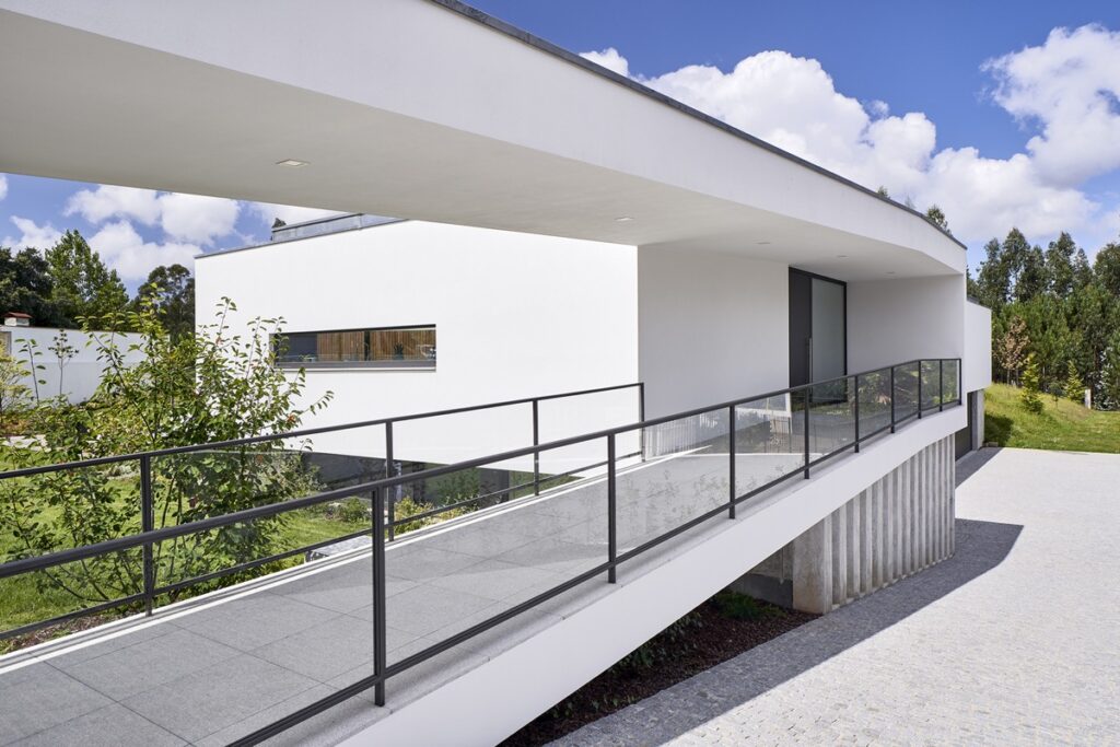 A Modern House On A Challenging Sloped Terrain [Video]