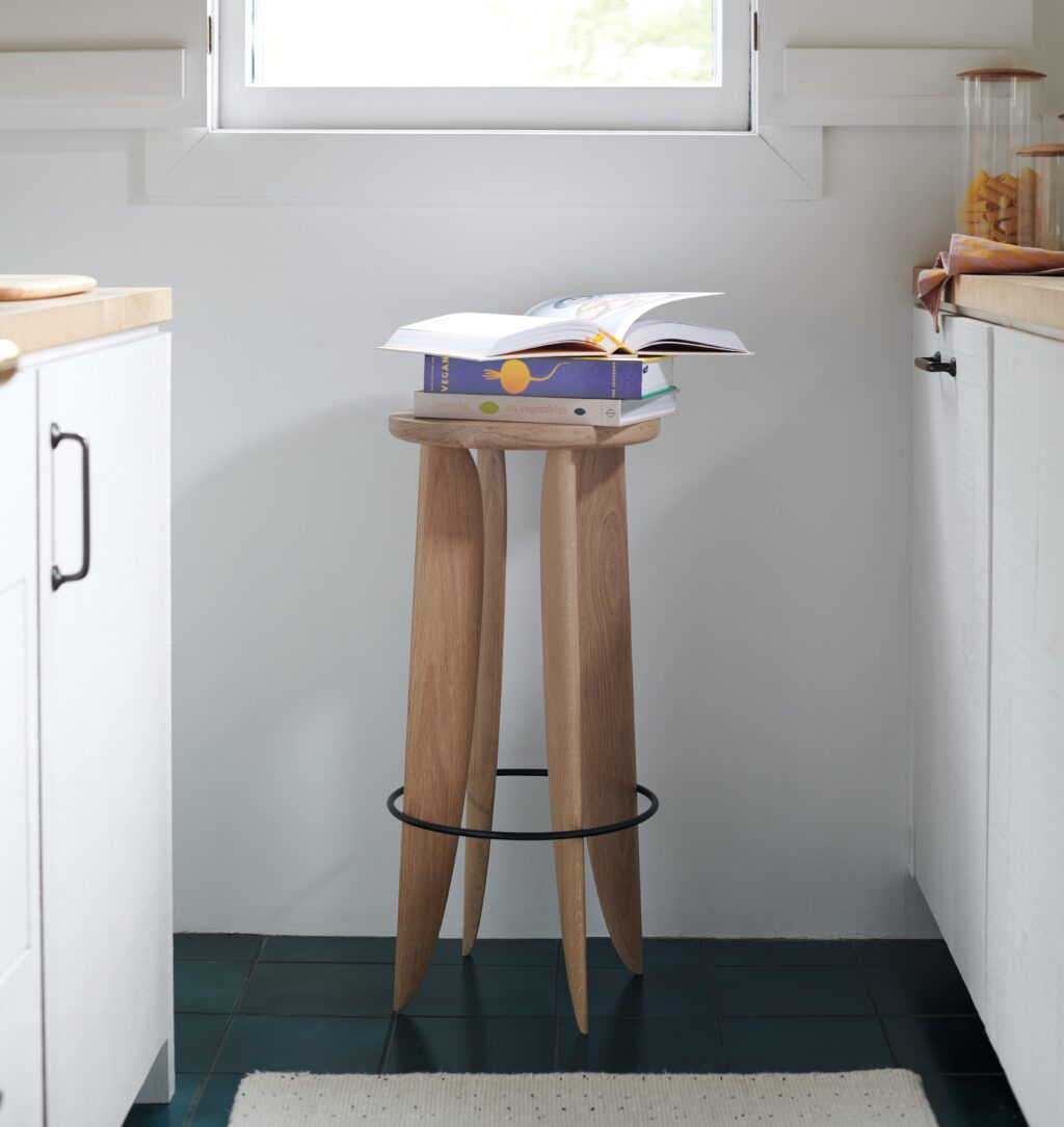 51 Wooden Bar Stools for Timeless Kitchen Seating