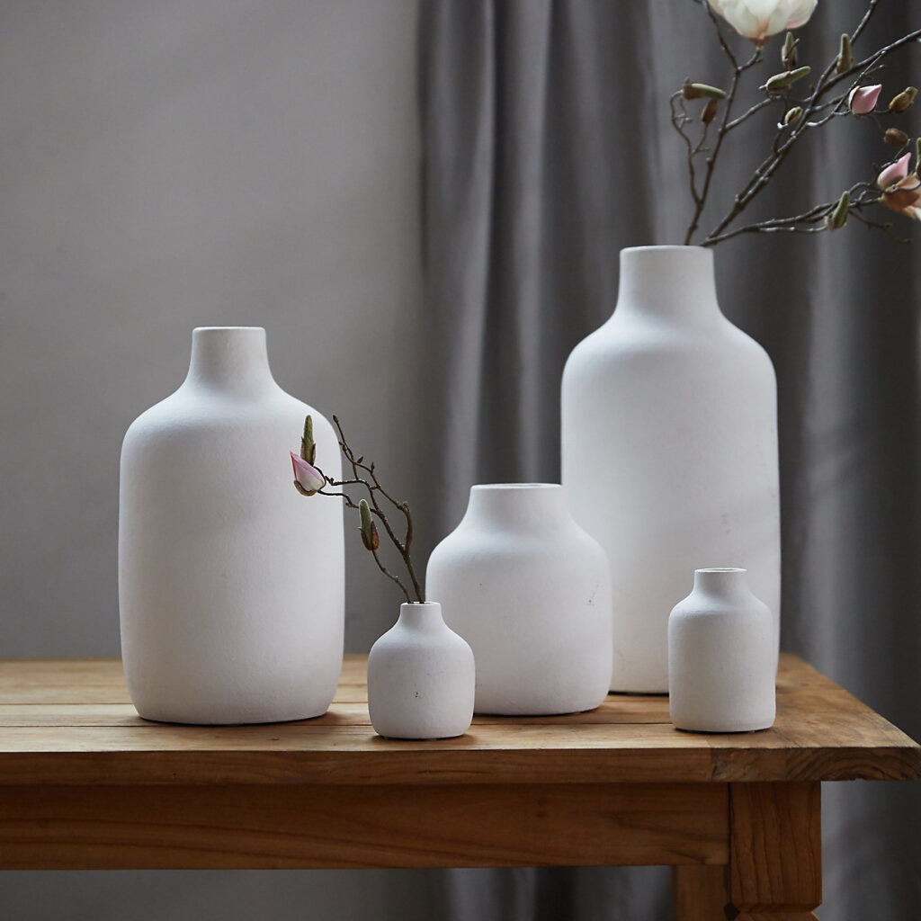 51 Table Centerpiece Ideas to Spice Up Any Surface