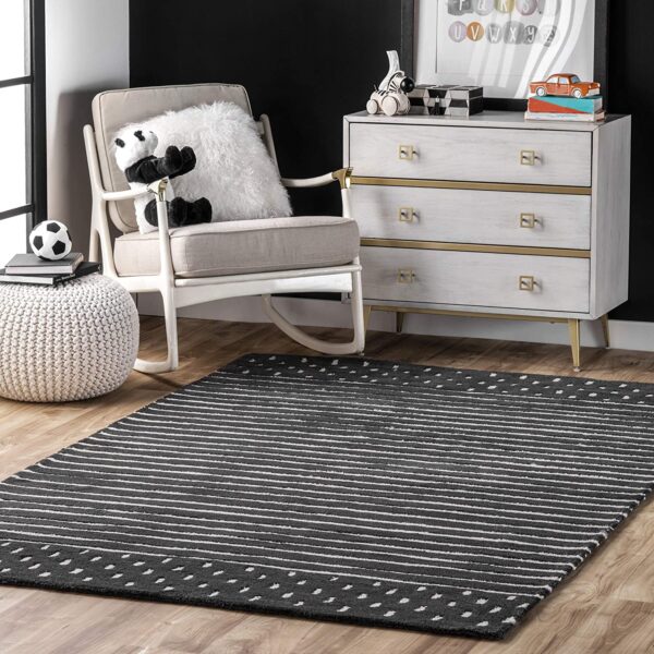 51 Black and White Rugs with Striking High-Contrast Appeal