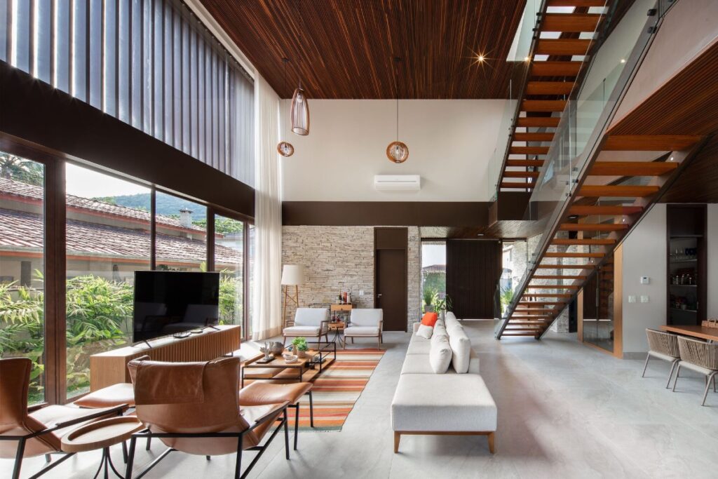 A House By A Beautiful Beach In Brazil [Video]