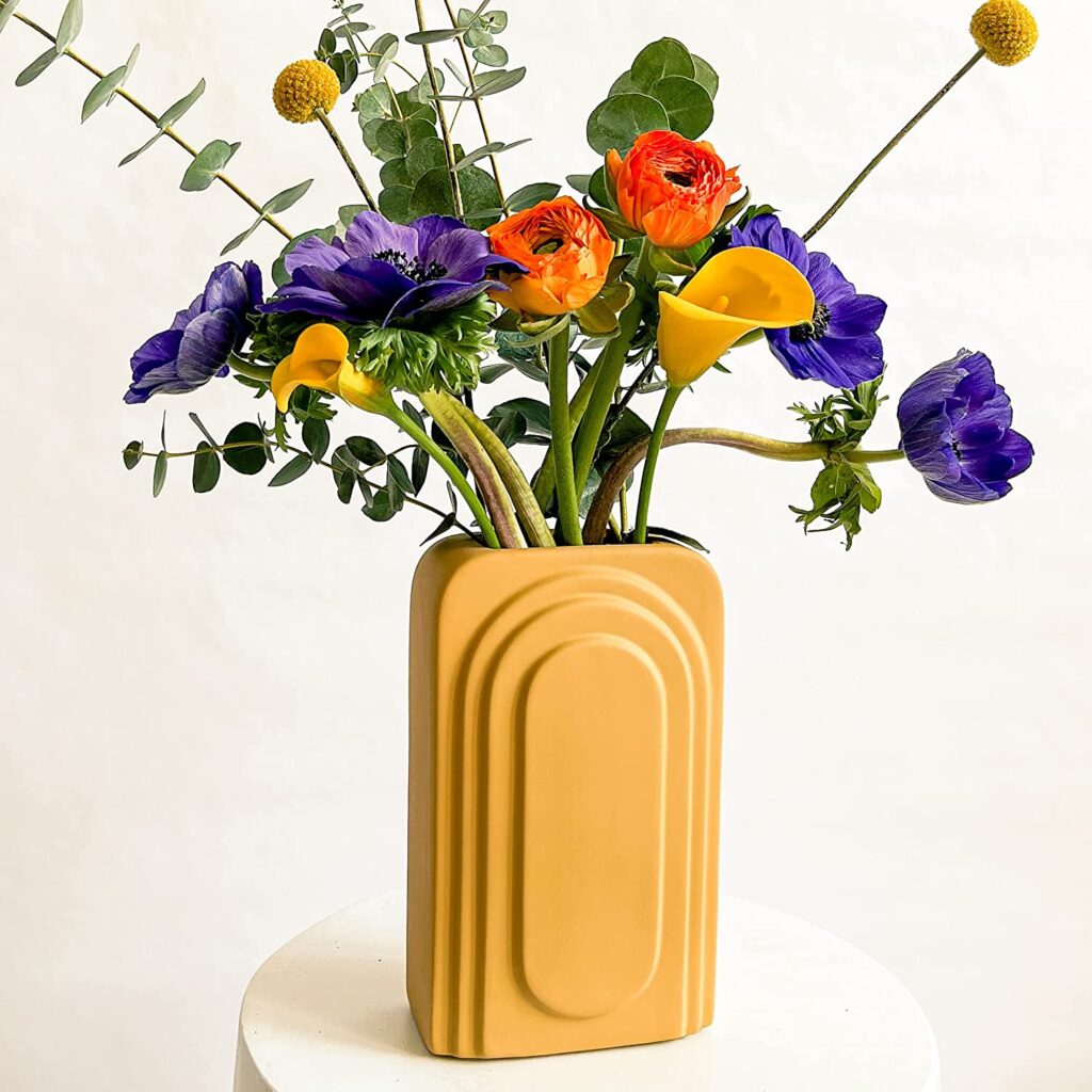51 Ceramic Vases to Spice Up Any Surface