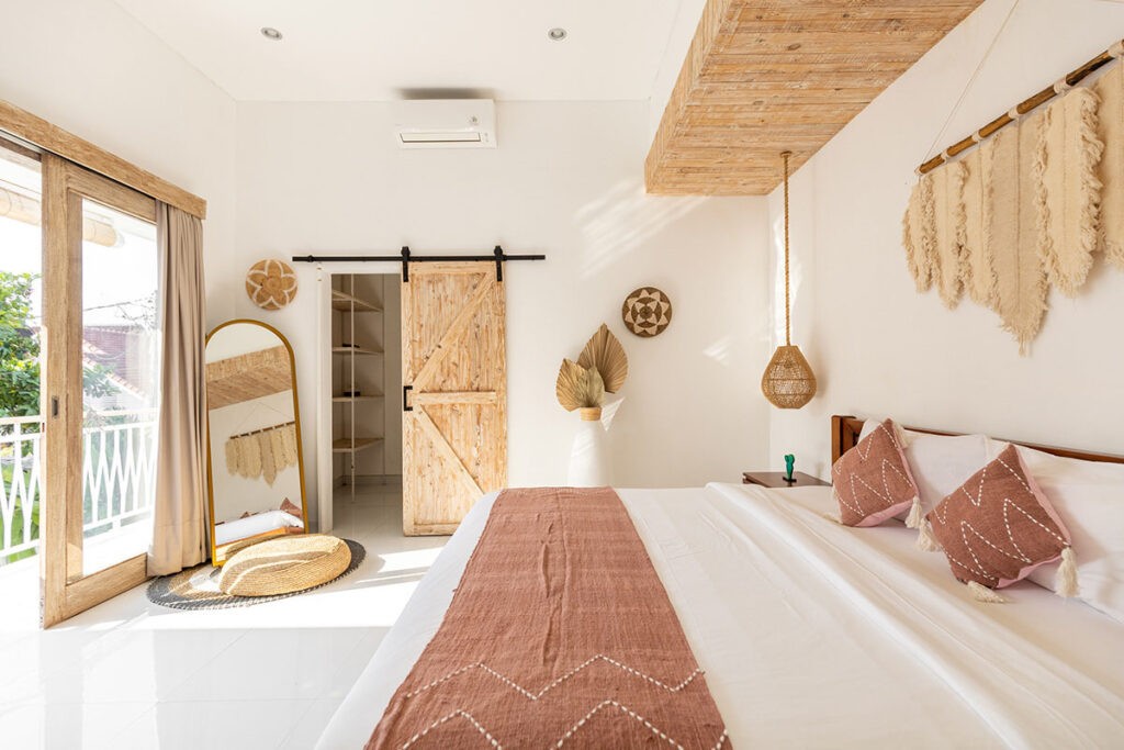 Chilled Homes With Swimming Pools And Boho Interiors