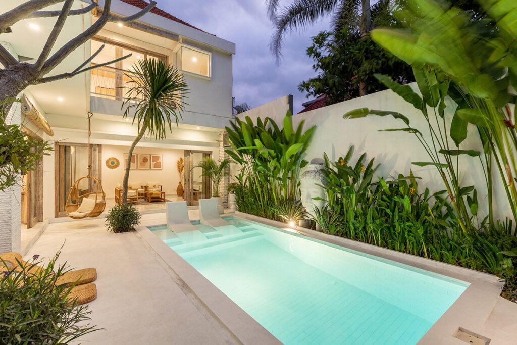 Chilled Homes With Swimming Pools And Boho Interiors